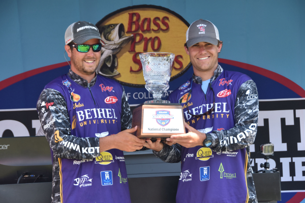 Mossy Oak Fishing Congratulates Floyd and McNeil on Back-to-Back ...