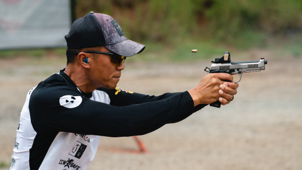 JJ Racaza del equipo Beretta sobresale en USPSA Carry Optic Nationals ...
