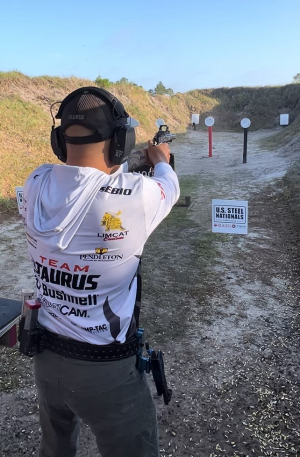 KC Eusebio Wins Speed Shooting Title with Bushnell RXM-300 Reflex Sight ...